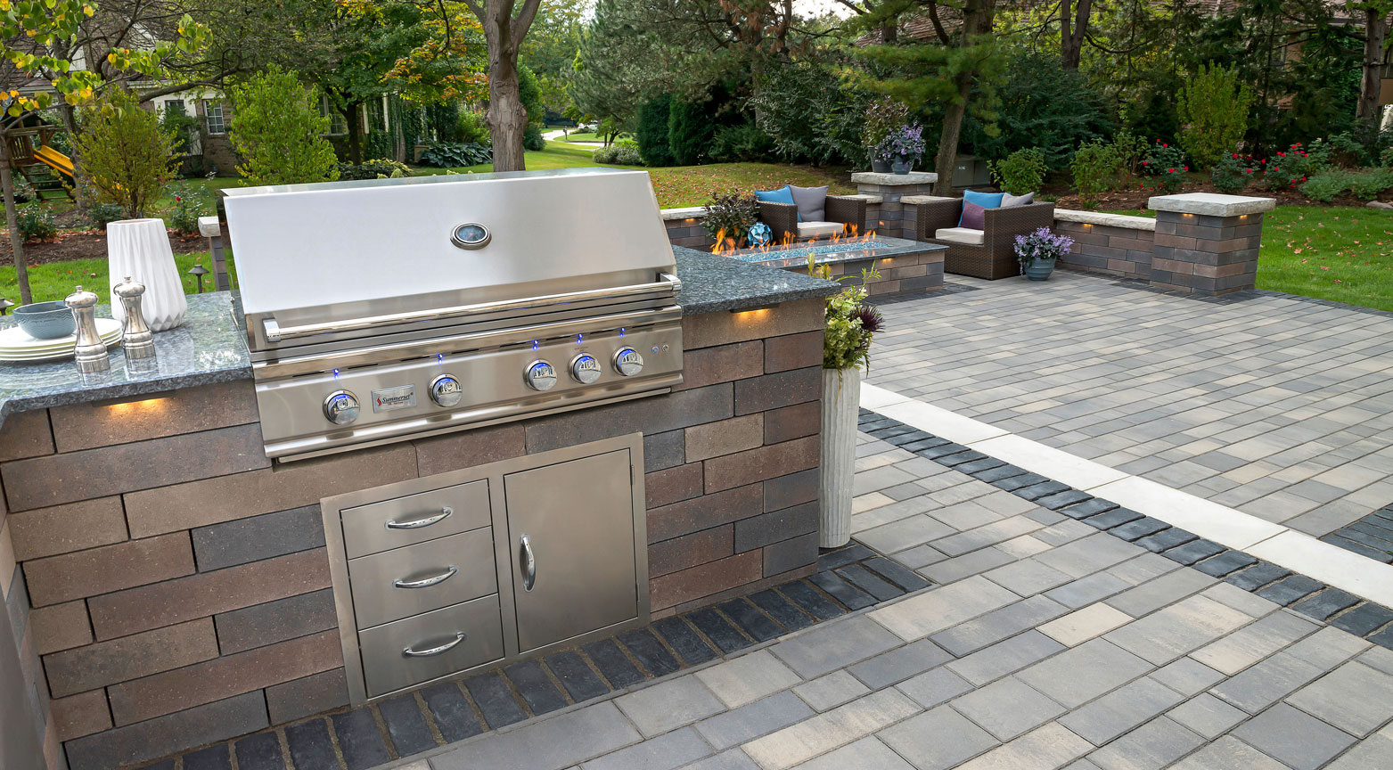 These Unilock Technologies Make Outdoor Kitchens Unbeatable | Unilock