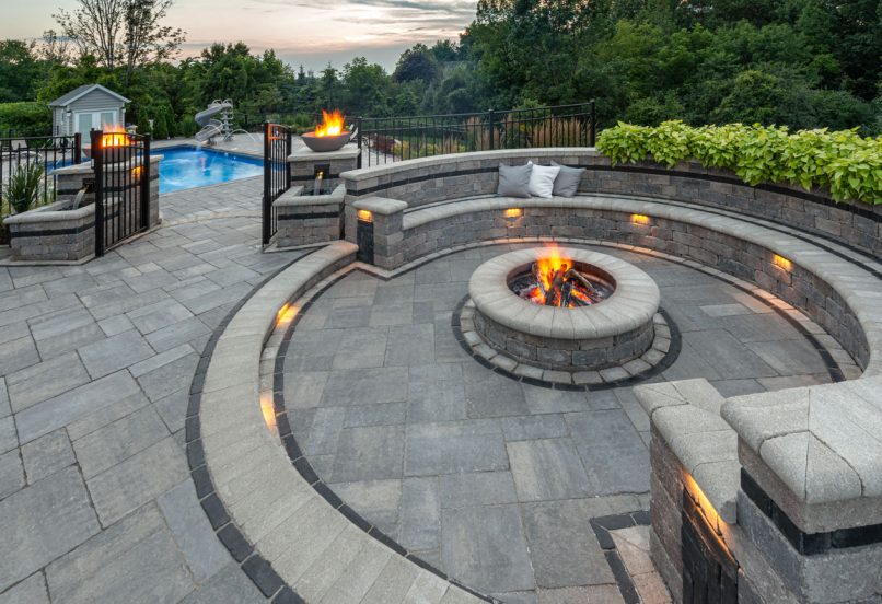 Modern Concrete Pool Deck | Unilock