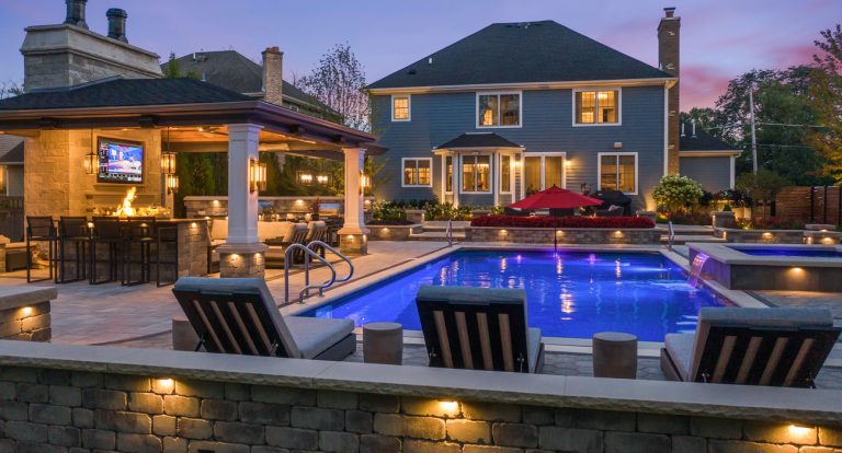 Pool Deck Ideas Designed to Make a Big Splash | Unilock