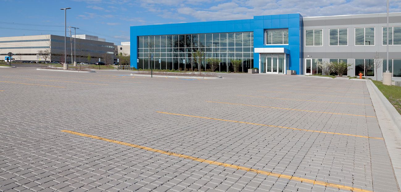 ECO-OPTILOC™ Permeable Pavers | Unilock Ohio