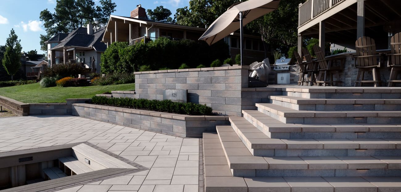 SIENA EDGE™ WALLS | Unilock Chicago