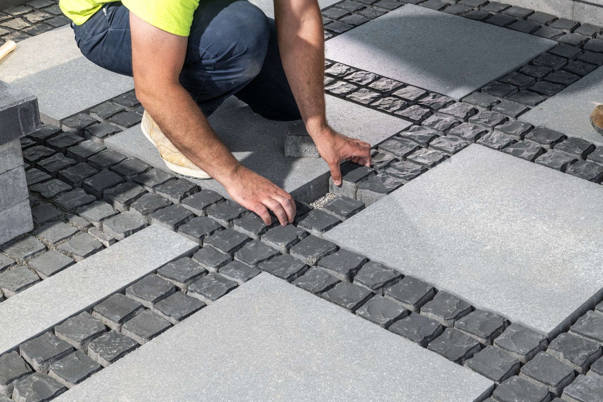 Stylish Paver Patio Designs and Patterns | Unilock