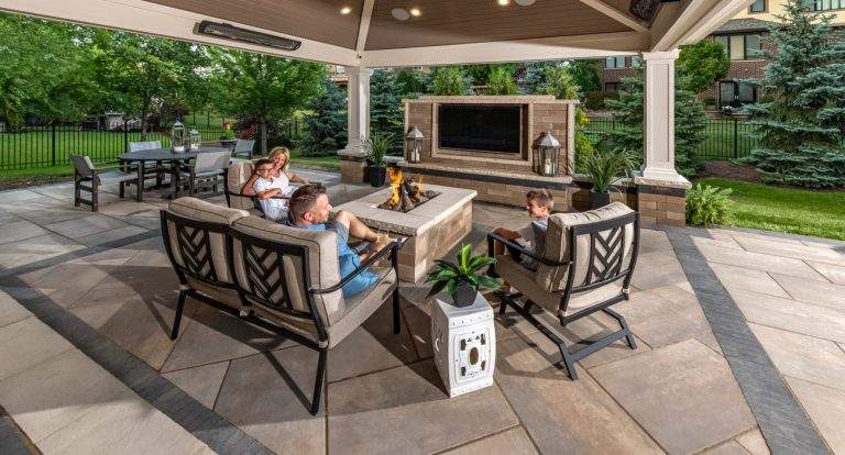 10 Paver Patio Ideas to Transform Your Outdoor Space | Unilock
