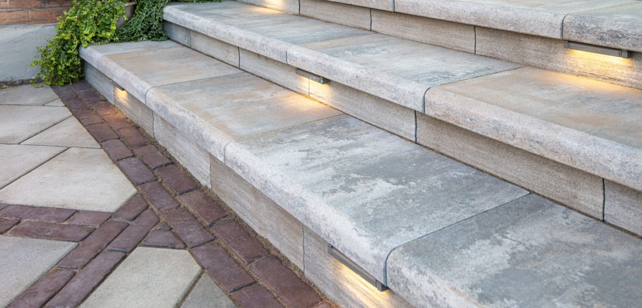 ENDURA™ COPING | Unilock Chicago